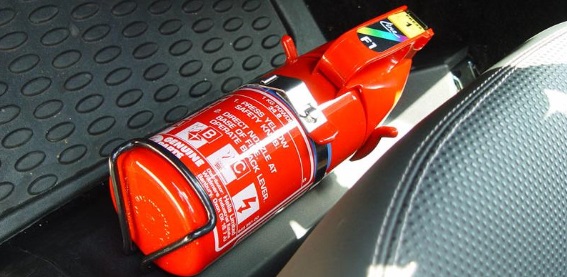 Extintor de incêndio veicular – Mãos ao Auto
